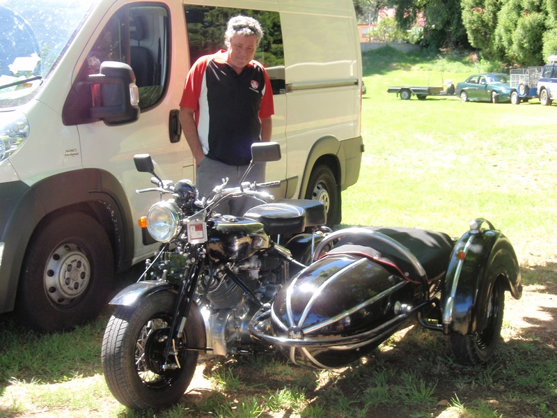 Classic brish cars & bike day out in South OZZ