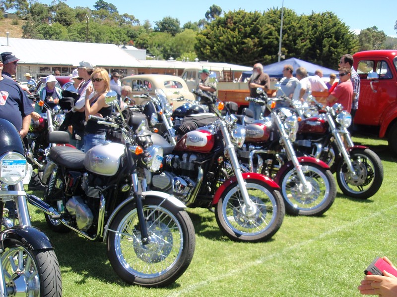 Classic brish cars & bike day out in South OZZ